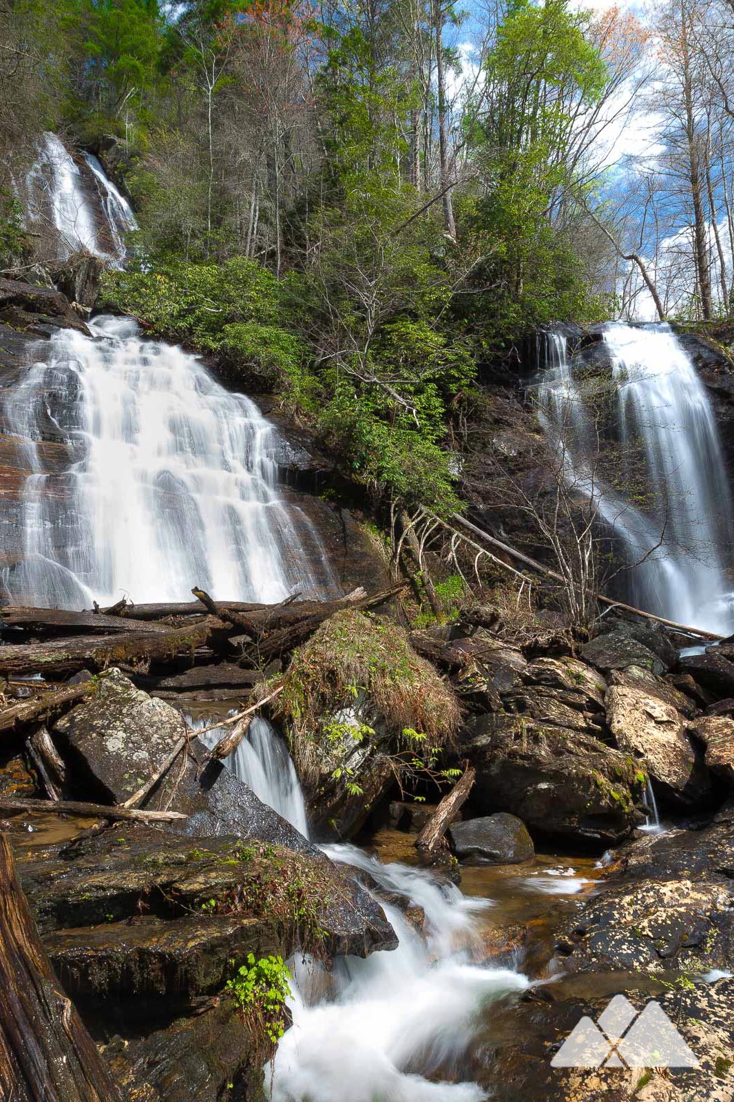 Anna Ruby Falls - Atlanta Trails