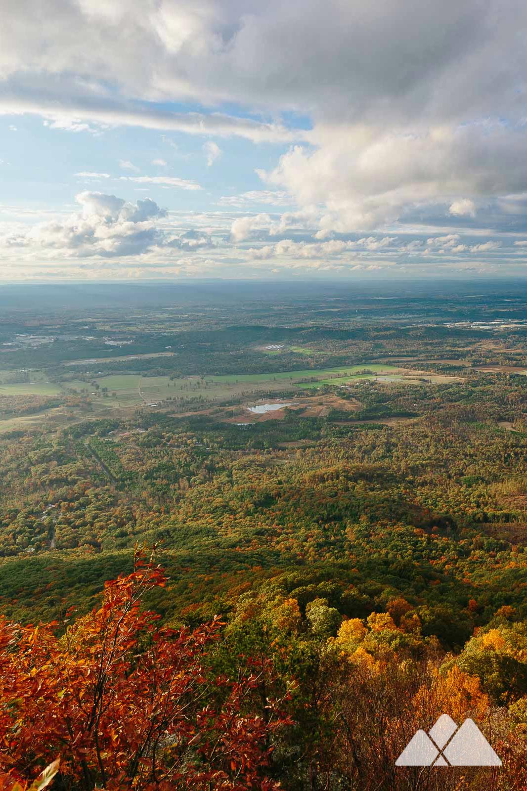 Fort Mountain State Park hiking & adventure guide - Atlanta Trails