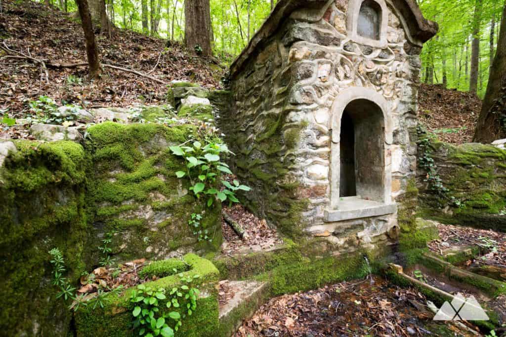 Cascade Springs Nature Preserve Trail